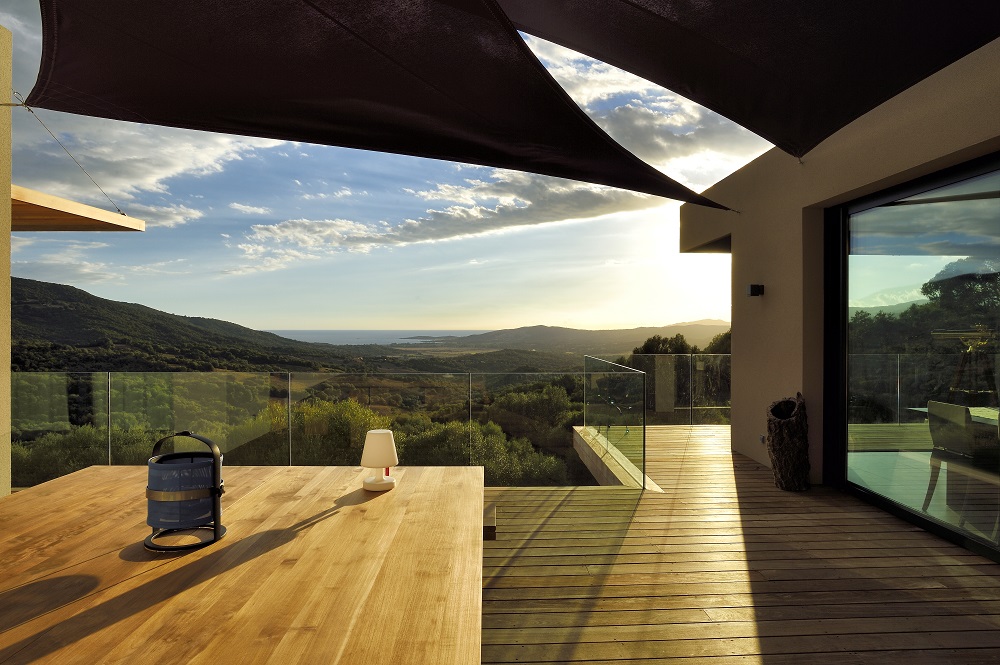 Da Sabco la protezione invisibile - Letsglass